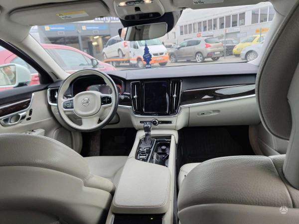 Белый Вольво С90 2019 в Вильнюс, объемом двигателя 1.97 л и пробегом 136 тыс. км за 19500 €, фото 8 на AUTOMOTO.COM.LV