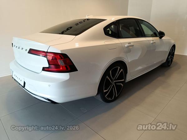 Balts Volvo S90 2021 Tallina, ar dzinēja tilpumu 2.00 L un nobraukumu 76 tūkst. km par 31900 €, foto 3 vietnē AUTOMOTO.COM.LV