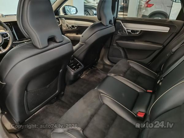 Balts Volvo S90 2021 Tallina, ar dzinēja tilpumu 2.00 L un nobraukumu 76 tūkst. km par 31900 €, foto 8 vietnē AUTOMOTO.COM.LV
