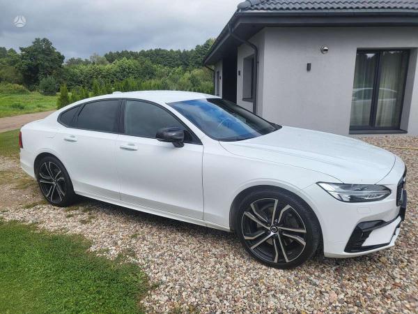 White Volvo S90 2023 in Vilnius, with an engine capacity of 2.00 L and mileage of 223 thousand km for 35000 €, photo 6 on AUTOMOTO.COM.LV
