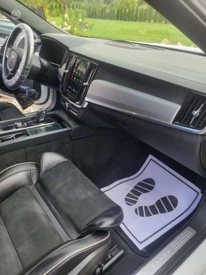 White Volvo S90 2023 in Vilnius, with an engine capacity of 2.00 L and mileage of 223 thousand km for 35000 €, photo 11 on AUTOMOTO.COM.LV