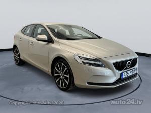 Smilšu krāsa Volvo V40 2016 Tallina, ar dzinēja tilpumu 2.00 L un nobraukumu 151 tūkst. km par 11790 €, foto 5 vietnē AUTOMOTO.COM.LV