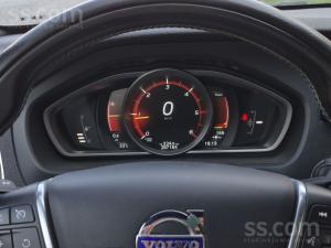 Black Volvo V40 2015 in Riga, with an engine capacity of 2.00 L and mileage of 280 thousand km for 5500 €, photo 14 on AUTOMOTO.COM.LV