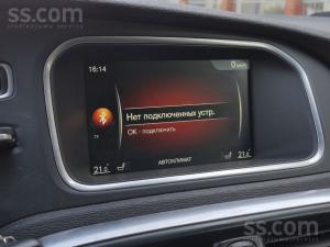 Black Volvo V40 2015 in Riga, with an engine capacity of 2.00 L and mileage of 280 thousand km for 5500 €, photo 16 on AUTOMOTO.COM.LV