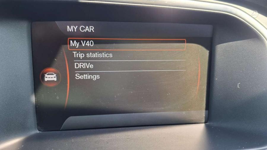 Melns Volvo V40 2014 Kauņa, ar dzinēja tilpumu 1.98 L un nobraukumu 209 tūkst. km par 7500 €, foto 32 vietnē AUTOMOTO.COM.LV