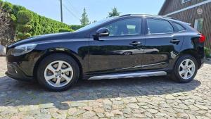 Melns Volvo V40 2014 Kauņa, ar dzinēja tilpumu 1.98 L un nobraukumu 209 tūkst. km par 7500 €, foto 43 vietnē AUTOMOTO.COM.LV