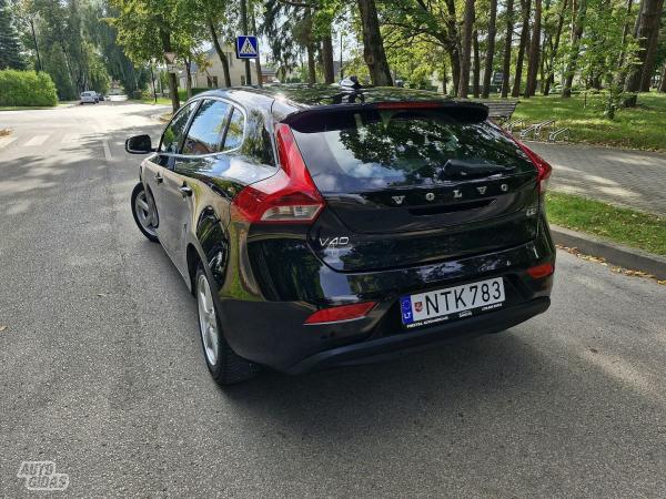 Black Volvo V40 2014 in Alytus, with an engine capacity of 1.60 L and mileage of 259 thousand km for 6270 €, photo 11 on AUTOMOTO.COM.LV