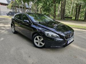 Black Volvo V40 2014 in Alytus, with an engine capacity of 1.60 L and mileage of 259 thousand km for 6270 €, photo 18 on AUTOMOTO.COM.LV