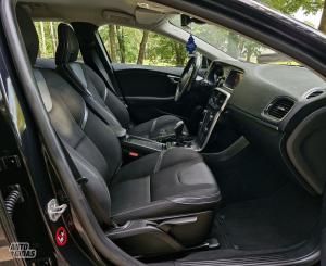 Black Volvo V40 2014 in Alytus, with an engine capacity of 1.60 L and mileage of 259 thousand km for 6270 €, photo 29 on AUTOMOTO.COM.LV