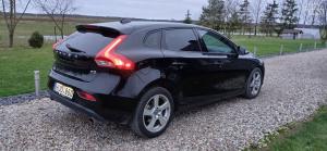 Black Volvo V40 2012 in Alytus, with an engine capacity of 2.00 L and mileage of 312 thousand km for 5950 €, photo 5 on AUTOMOTO.COM.LV