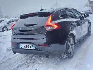 Melns Volvo V40 2012 Tauragė, ar dzinēja tilpumu 1.60 L un nobraukumu 300 tūkst. km par 4900 €, foto 6 vietnē AUTOMOTO.COM.LV