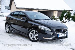 Melns Volvo V40 2012 Paide, ar dzinēja tilpumu 1.60 L un nobraukumu 281 tūkst. km par 6490 €, foto 2 vietnē AUTOMOTO.COM.LV