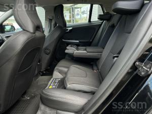 Melns Volvo V40 2012 Jēkabpils, ar dzinēja tilpumu 2.00 L un nobraukumu 201 tūkst. km par 6900 €, foto 16 vietnē AUTOMOTO.COM.LV