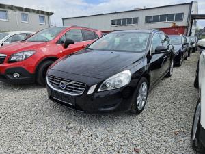 Melns Volvo V40 2012 Jēkabpils, ar dzinēja tilpumu 2.00 L un nobraukumu 201 tūkst. km par 6900 €, foto 29 vietnē AUTOMOTO.COM.LV