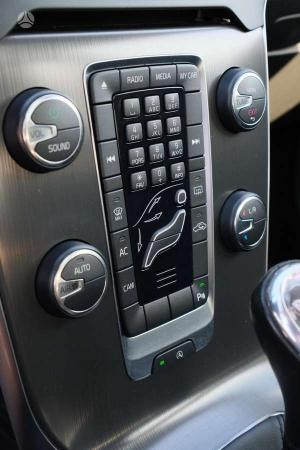 Черный Вольво В40 2012 в Каунас, объемом двигателя 1.56 л и пробегом 214 тыс. км за 5750 €, фото 28 на AUTOMOTO.COM.LV