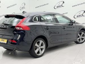 Melns Volvo V40 2012 Viļņa, ar dzinēja tilpumu 1.98 L un nobraukumu 187 tūkst. km par 8500 €, foto 4 vietnē AUTOMOTO.COM.LV