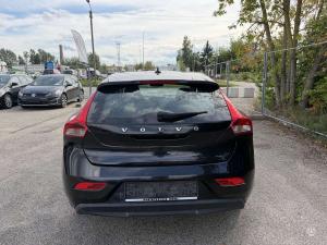 Melns Volvo V40 2012 Marijampole, ar dzinēja tilpumu 1.56 L un nobraukumu 271 tūkst. km par 3850 €, foto 6 vietnē AUTOMOTO.COM.LV