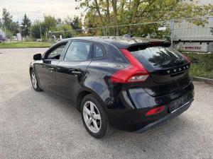 Melns Volvo V40 2012 Marijampole, ar dzinēja tilpumu 1.56 L un nobraukumu 271 tūkst. km par 3850 €, foto 7 vietnē AUTOMOTO.COM.LV