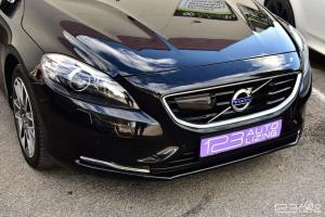 Melns Volvo V40 2012 Kretinga, ar dzinēja tilpumu 2.00 L un nobraukumu 321 tūkst. km par 7750 €, foto 7 vietnē AUTOMOTO.COM.LV