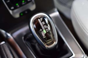 Melns Volvo V40 2012 Kretinga, ar dzinēja tilpumu 2.00 L un nobraukumu 321 tūkst. km par 7750 €, foto 21 vietnē AUTOMOTO.COM.LV