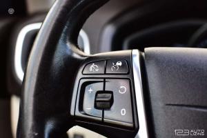 Melns Volvo V40 2012 Kretinga, ar dzinēja tilpumu 2.00 L un nobraukumu 321 tūkst. km par 7750 €, foto 24 vietnē AUTOMOTO.COM.LV