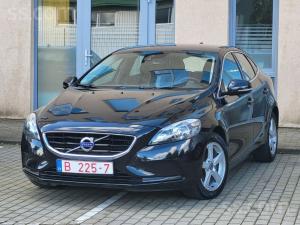 Melns Volvo V40 2012 Jelgava, ar dzinēja tilpumu 1.60 L un nobraukumu 240 tūkst. km par 6190 €, foto 3 vietnē AUTOMOTO.COM.LV