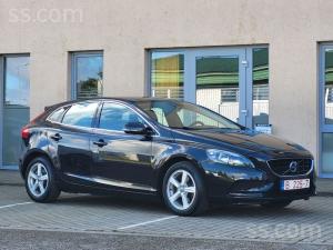 Melns Volvo V40 2012 Jelgava, ar dzinēja tilpumu 1.60 L un nobraukumu 240 tūkst. km par 6190 €, foto 5 vietnē AUTOMOTO.COM.LV