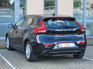 Melns Volvo V40 2012 Jelgava, ar dzinēja tilpumu 1.60 L un nobraukumu 240 tūkst. km par 6190 €, foto 7 vietnē AUTOMOTO.COM.LV