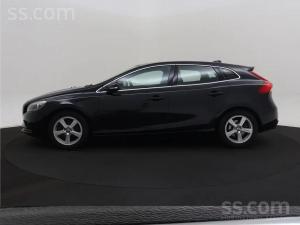 Melns Volvo V40 2012 Jelgava, ar dzinēja tilpumu 1.60 L un nobraukumu 240 tūkst. km par 6190 €, foto 34 vietnē AUTOMOTO.COM.LV
