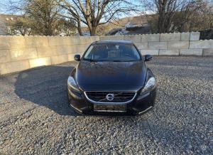 Melns Volvo V40 2013 Panevēža, ar dzinēja tilpumu 1.98 L un nobraukumu 241 tūkst. km par 6399 €, foto 2 vietnē AUTOMOTO.COM.LV