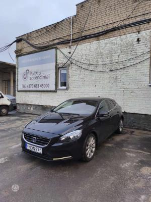 Melns Volvo V40 2013 Kauņa, ar dzinēja tilpumu 1.56 L un nobraukumu 244 tūkst. km par 5800 €, foto 16 vietnē AUTOMOTO.COM.LV