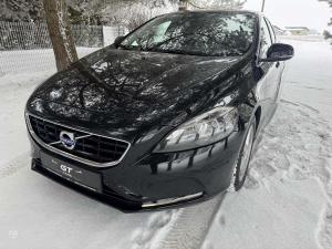 Black Volvo V40 2013 in Alytus, with an engine capacity of 1.56 L and mileage of 237 thousand km for 5300 €, photo 3 on AUTOMOTO.COM.LV
