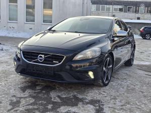 Black Volvo V40 2013 in Kaunas, with an engine capacity of 1.56 L and mileage of 269 thousand km for 5500 €, photo  on AUTOMOTO.COM.LV