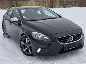Melns Volvo V40 2013 Viļņa, ar dzinēja tilpumu 1.60 L un nobraukumu 264 tūkst. km par 5900 €, foto 2 vietnē AUTOMOTO.COM.LV