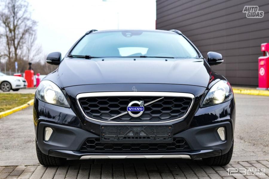 Melns Volvo V40 2013 Kretinga, ar dzinēja tilpumu 1.60 L un nobraukumu 339 tūkst. km par 6950 €, foto 3 vietnē AUTOMOTO.COM.LV