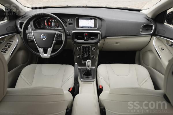 Melns Volvo V40 2013 Jelgava, ar dzinēja tilpumu 1.60 L un nobraukumu 0 tūkst. km par 6250 €, foto 6 vietnē AUTOMOTO.COM.LV