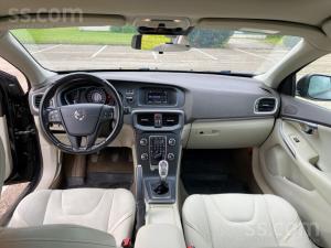 Melns Volvo V40 2013 Rīga, ar dzinēja tilpumu 1.60 L un nobraukumu 273 tūkst. km par 5950 €, foto 12 vietnē AUTOMOTO.COM.LV