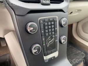 Melns Volvo V40 2013 Rīga, ar dzinēja tilpumu 1.60 L un nobraukumu 273 tūkst. km par 5950 €, foto 16 vietnē AUTOMOTO.COM.LV