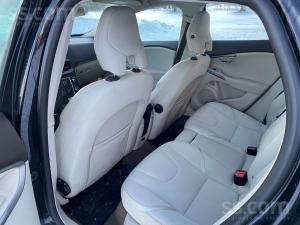 Melns Volvo V40 2013 Rīga, ar dzinēja tilpumu 1.60 L un nobraukumu 266 tūkst. km par 5900 €, foto 10 vietnē AUTOMOTO.COM.LV