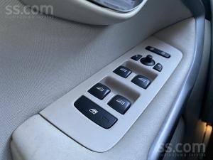 Melns Volvo V40 2013 Rīga, ar dzinēja tilpumu 1.60 L un nobraukumu 266 tūkst. km par 5900 €, foto 21 vietnē AUTOMOTO.COM.LV