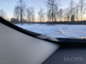 Melns Volvo V40 2013 Rīga, ar dzinēja tilpumu 1.60 L un nobraukumu 266 tūkst. km par 5900 €, foto 23 vietnē AUTOMOTO.COM.LV