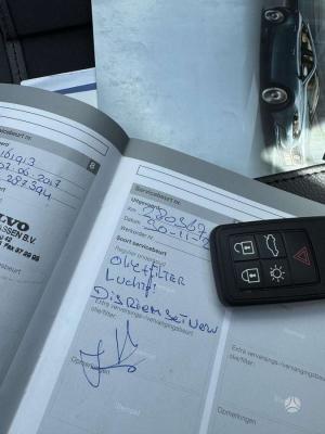Melns Volvo V40 2013 Alīta, ar dzinēja tilpumu 1.60 L un nobraukumu 295 tūkst. km par 4850 €, foto 19 vietnē AUTOMOTO.COM.LV