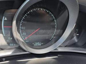 Melns Volvo V40 2013 Alīta, ar dzinēja tilpumu 1.60 L un nobraukumu 295 tūkst. km par 4850 €, foto 20 vietnē AUTOMOTO.COM.LV