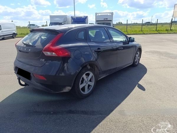 Melns Volvo V40 2013 Avižieniai, ar dzinēja tilpumu 1.60 L un nobraukumu 260 tūkst. km par 5000 €, foto 5 vietnē AUTOMOTO.COM.LV