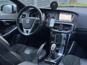 Black Volvo V40 2013 in Jelgava, with an engine capacity of 1.60 L and mileage of 317 thousand km for 6550 €, photo 15 on AUTOMOTO.COM.LV