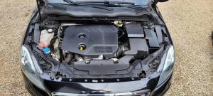 Black Volvo V40 2013 in Riga, with an engine capacity of 1.60 L and mileage of 197 thousand km for 8800 €, photo 14 on AUTOMOTO.COM.LV