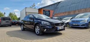 Black Volvo V40 2013 in Valmiera, with an engine capacity of 2.00 L and mileage of 149 thousand km for 10700 €, photo  on AUTOMOTO.COM.LV