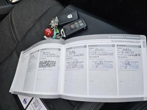 Black Volvo V40 2013 in Riga, with an engine capacity of 2.00 L and mileage of 119 thousand km for 7500 €, photo 21 on AUTOMOTO.COM.LV
