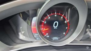 Black Volvo V40 2013 in Kaunas, with an engine capacity of 1.60 L and mileage of 257 thousand km for 7900 €, photo 6 on AUTOMOTO.COM.LV