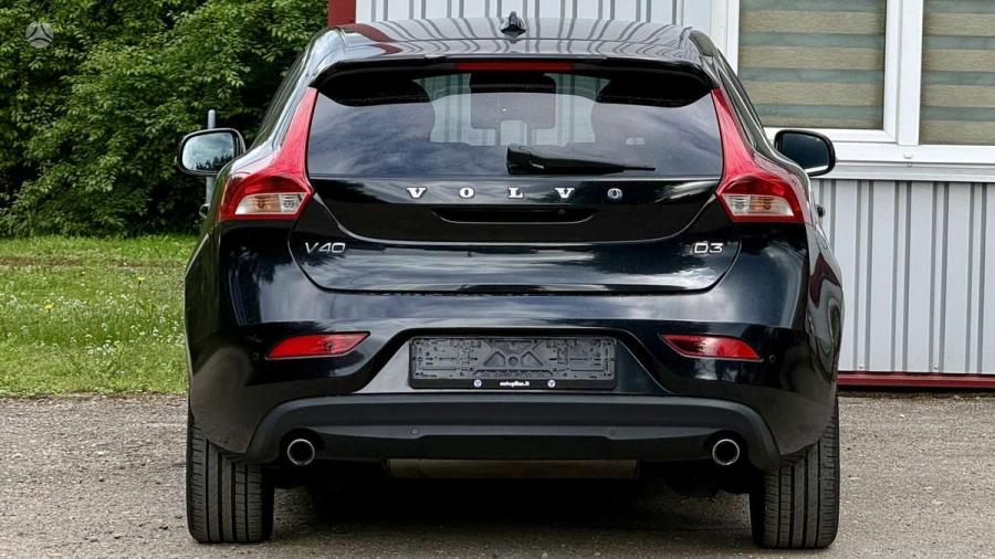 Melns Volvo V40 2013 Ukmergė, ar dzinēja tilpumu 1.98 L un nobraukumu 290 tūkst. km par 6900 €, foto 9 vietnē AUTOMOTO.COM.LV